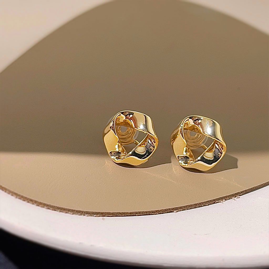 Effortless Elegance Studs – Asia Trading